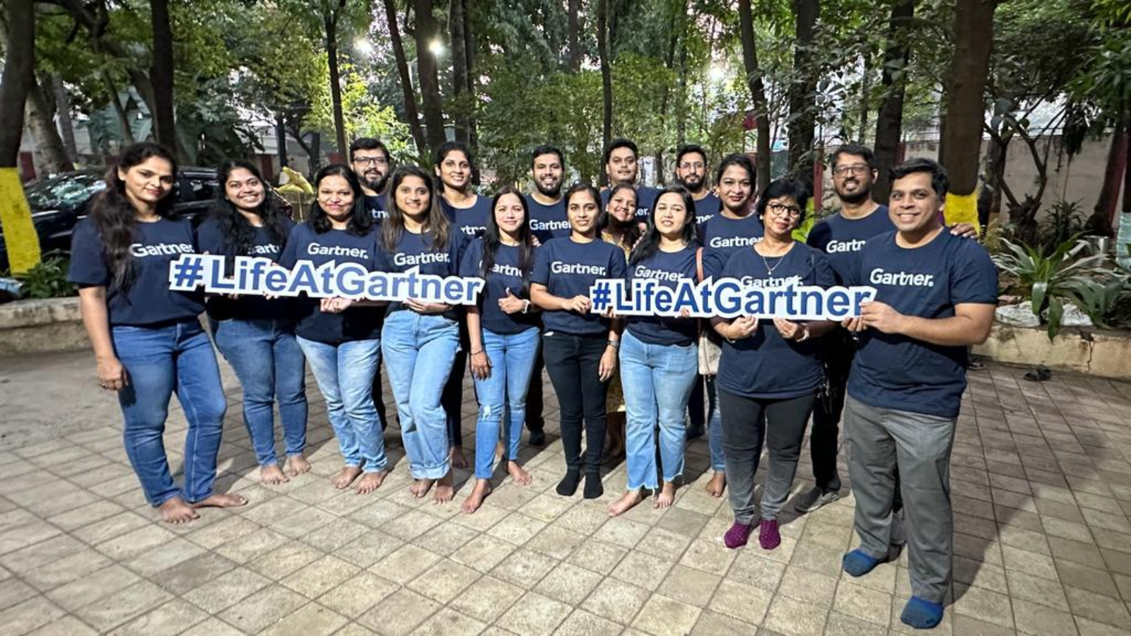 Gartner Associates Spread Joy During the Season of Giving | Gartner Careers