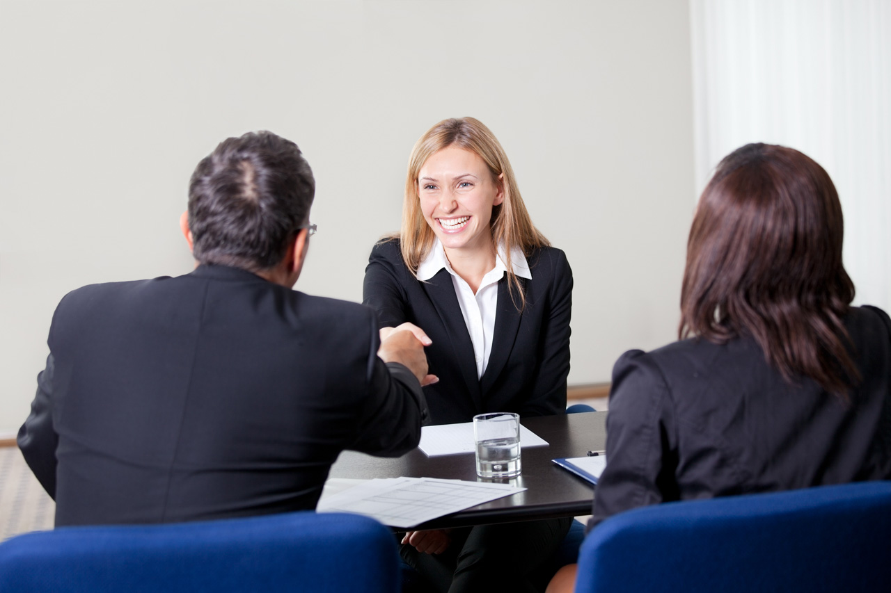 3 Simple Steps to Handle Resume Red Flags During An Interview | Gartner ...